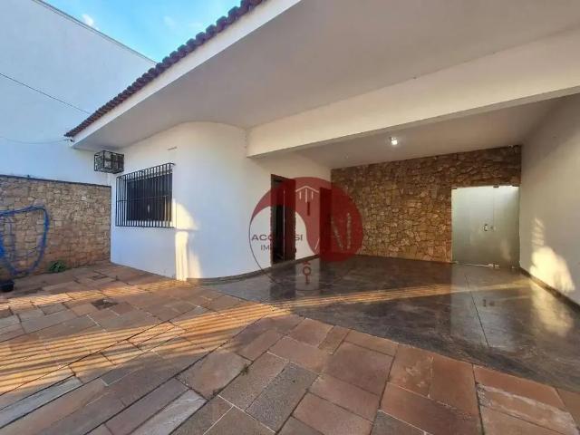 Casa / Sobrado para Locação em São José do Rio Preto/SP Vila Santa Cruz 3 Quartos