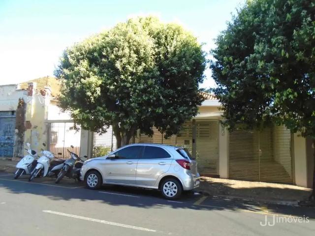 Casa / Sobrado para Locação em São José do Rio Preto/SP Vila Santa Cruz 4 Quartos