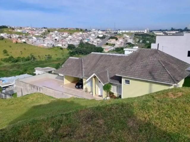Casa / Sobrado para Locação em São José dos Campos/SP Mirante do Vale 4 Quartos