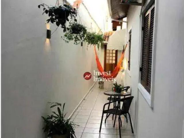 Casa / Sobrado para Locação em São José dos Campos/SP Bosque dos Eucaliptos 2 Quartos