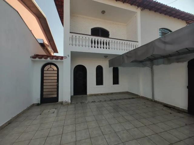 Casa / Sobrado para Locação em São José dos Campos/SP Bosque dos Eucaliptos 3 Quartos