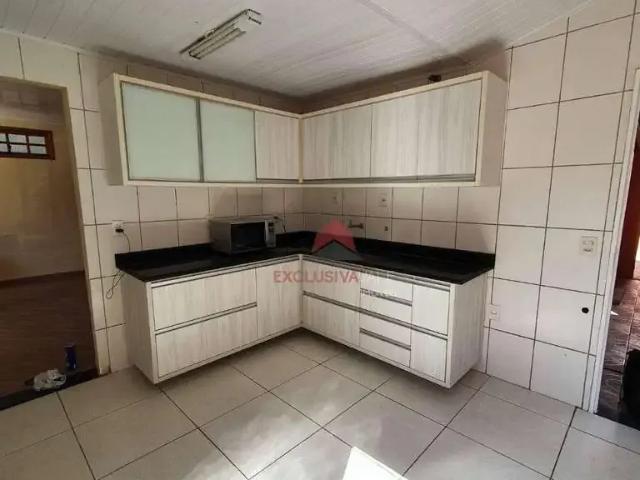 Casa / Sobrado para Locação em São José dos Campos/SP Jardim Satélite 3 Quartos