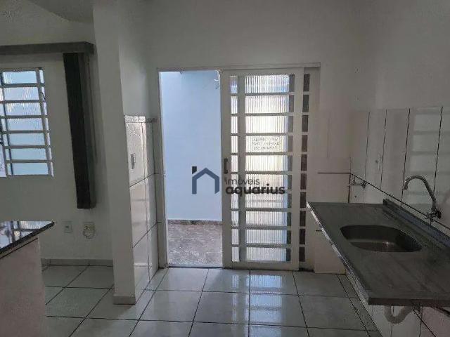 Casa / Sobrado para Locação em São José dos Campos/SP Centro 3 Quartos