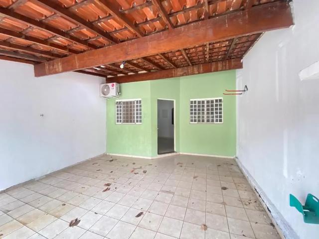 Casa / Sobrado para Locação em São José dos Campos/SP Cidade Vista Verde 2 Quartos