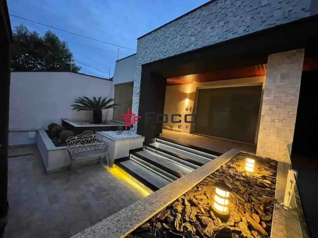 Casa / Sobrado para Locação em São José dos Campos/SP Cidade Vista Verde 3 Quartos