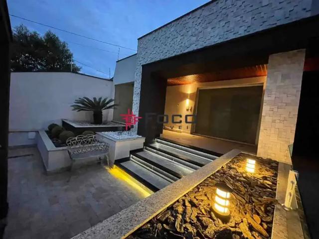 Casa / Sobrado para Locação em São José dos Campos/SP Cidade Vista Verde 3 Quartos