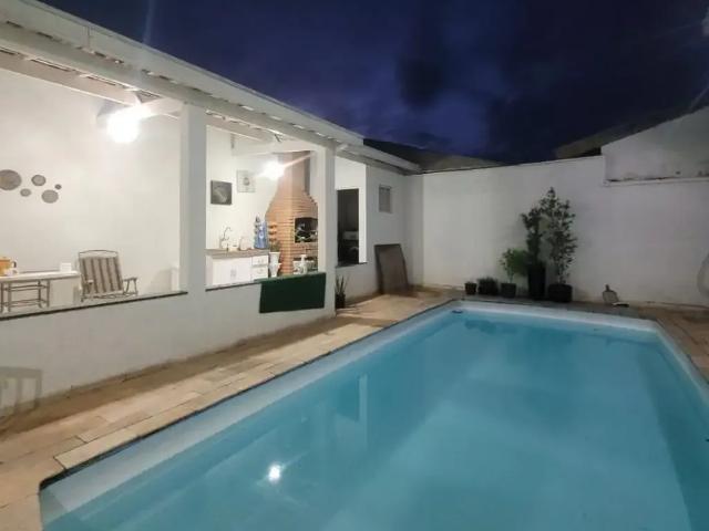 Casa / Sobrado para Locação em São José dos Campos/SP Cidade Vista Verde 3 Quartos