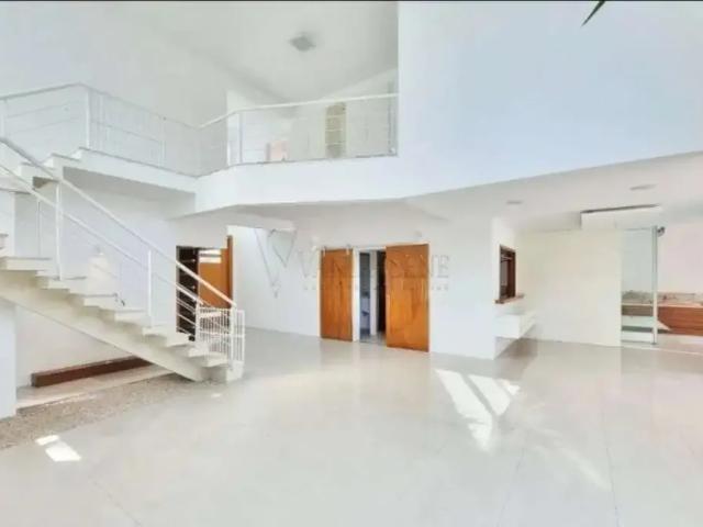 Casa / Sobrado para Locação em São José dos Campos/SP Condomínio Esplanada do Sol 4 Quartos