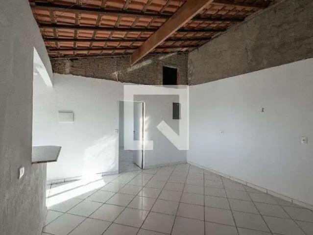 Casa / Sobrado para Locação em São José dos Campos/SP Jardim Uirá 1 Quartos