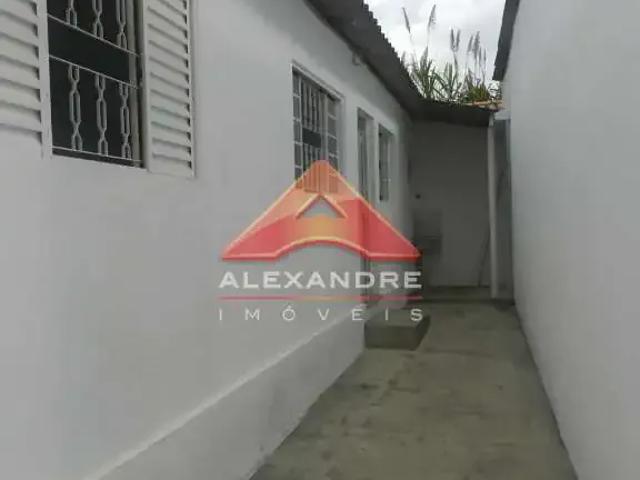 Casa / Sobrado para Locação em São José dos Campos/SP Jardim Valparaíba 1 Quartos