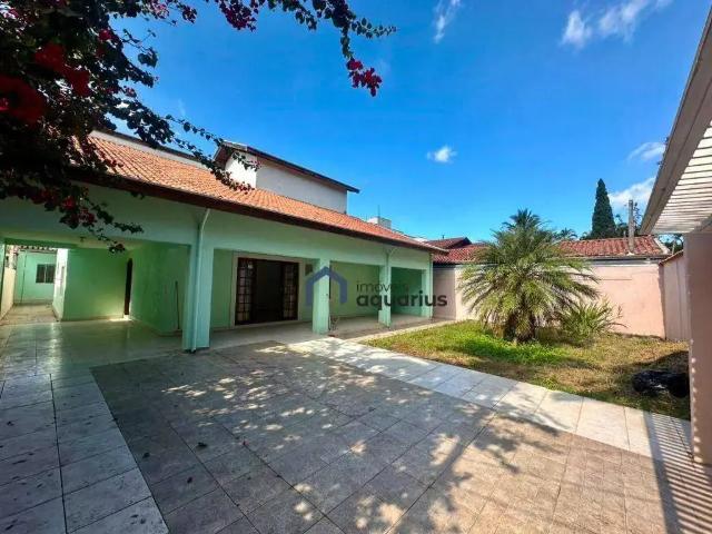 Casa / Sobrado para Locação em São José dos Campos/SP Jardim Alvorada 4 Quartos