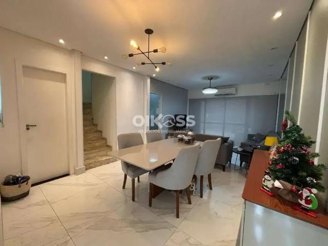 Casa / Sobrado para Locação em São José dos Campos/SP Jardim América 3 Quartos