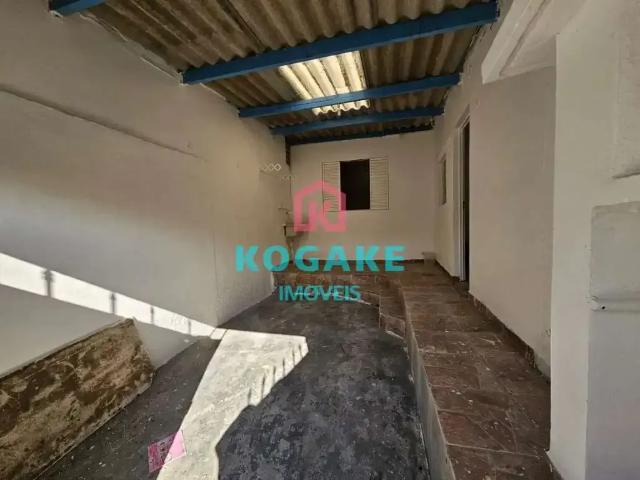 Casa / Sobrado para Locação em São José dos Campos/SP Jardim Bela Vista 2 Quartos