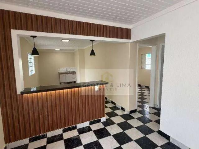 Casa / Sobrado para Locação em São José dos Campos/SP Jardim da Granja 3 Quartos