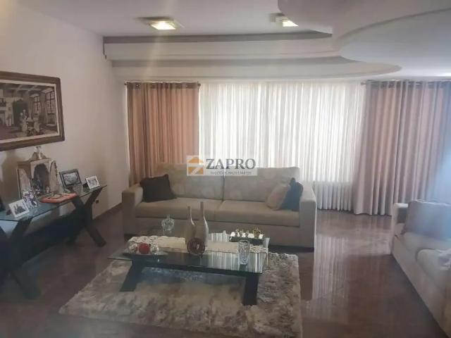 Casa / Sobrado para Locação em São José dos Campos/SP Jardim das Colinas 4 Quartos