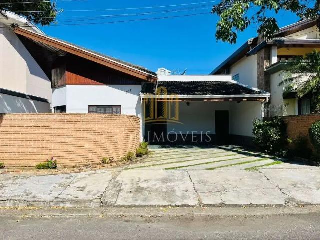 Casa / Sobrado para Locação em São José dos Campos/SP Jardim das Colinas 4 Quartos