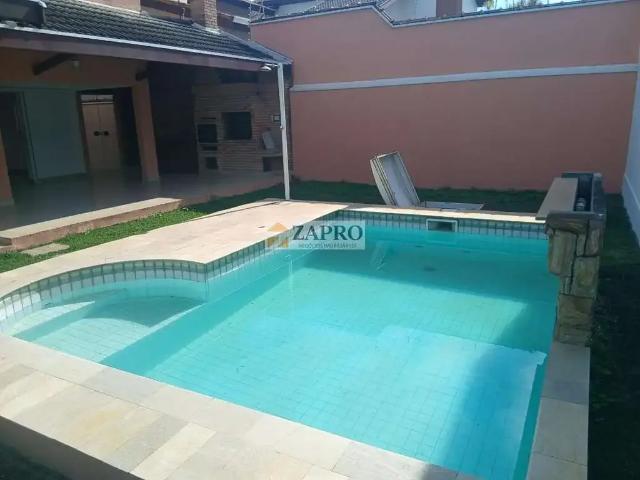 Casa / Sobrado para Locação em São José dos Campos/SP Jardim das Colinas 3 Quartos