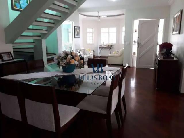 Casa / Sobrado para Locação em São José dos Campos/SP Jardim das Indústrias 4 Quartos