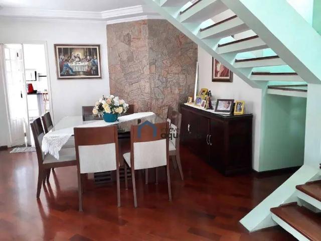 Casa / Sobrado para Locação em São José dos Campos/SP Jardim das Indústrias 4 Quartos