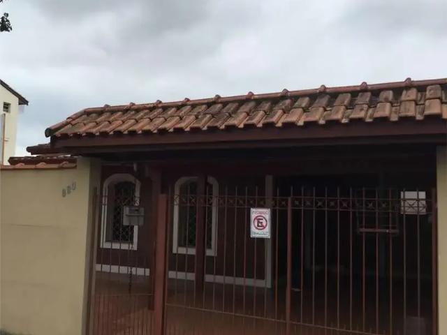 Casa / Sobrado para Locação em São José dos Campos/SP Jardim das Indústrias 3 Quartos