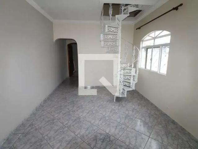 Casa / Sobrado para Locação em São José dos Campos/SP Jardim das Indústrias 3 Quartos