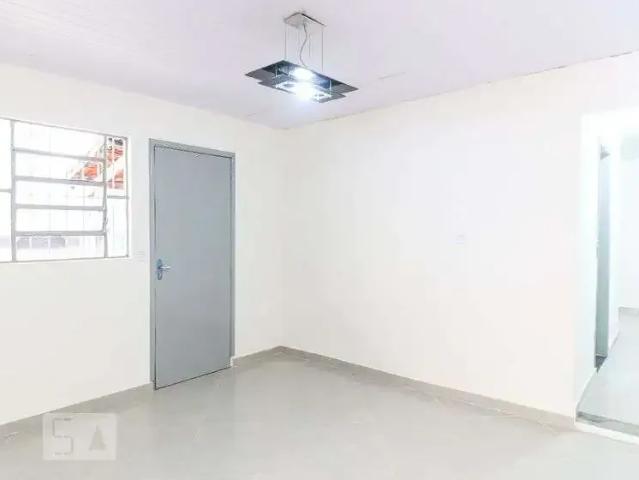 Casa / Sobrado para Locação em São José dos Campos/SP Jardim Ismênia 1 Quartos
