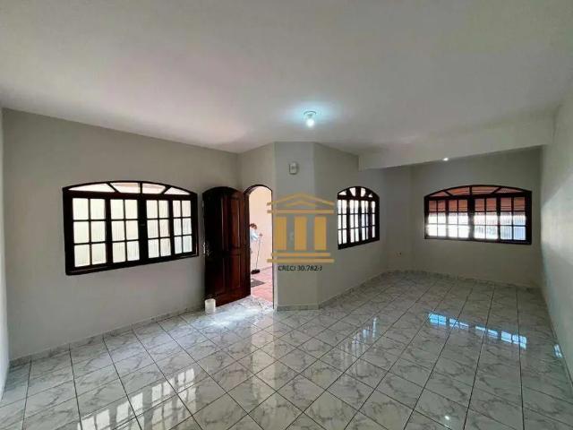 Casa / Sobrado para Locação em São José dos Campos/SP Jardim Ismênia 3 Quartos