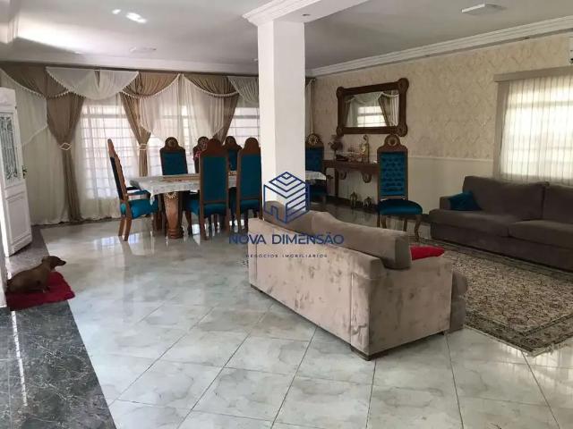 Casa / Sobrado para Locação em São José dos Campos/SP Jardim Paulista 4 Quartos