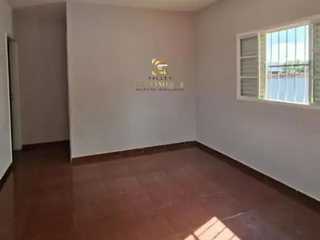 Casa / Sobrado para Locação em São José dos Campos/SP Jardim Portugal 2 Quartos