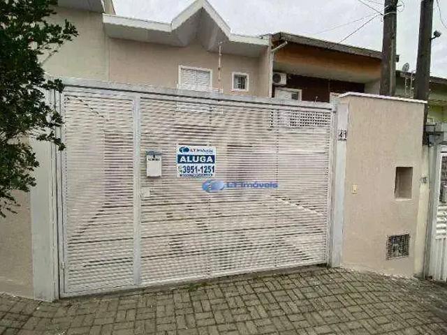 Casa / Sobrado para Locação em São José dos Campos/SP Jardim Rodolfo 3 Quartos