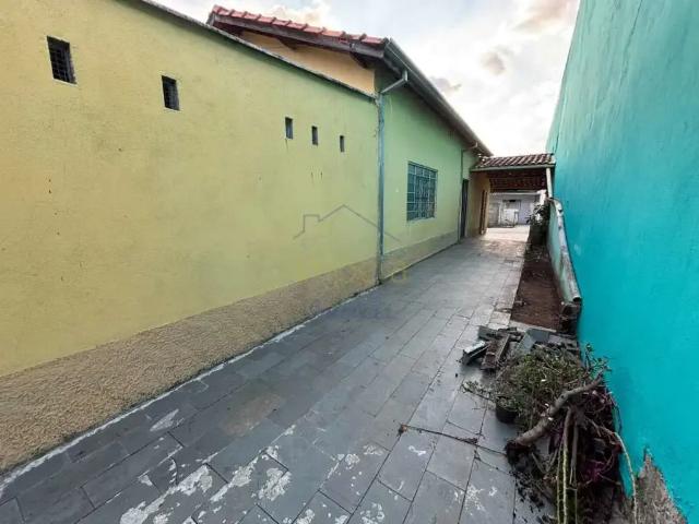 Casa / Sobrado para Locação em São José dos Campos/SP Jardim São Vicente 3 Quartos