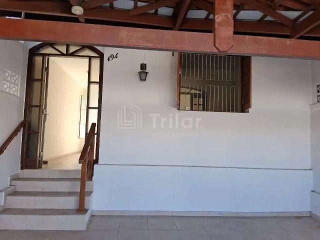 Casa / Sobrado para Locação em São José dos Campos/SP Jardim Santa Madalena 2 Quartos