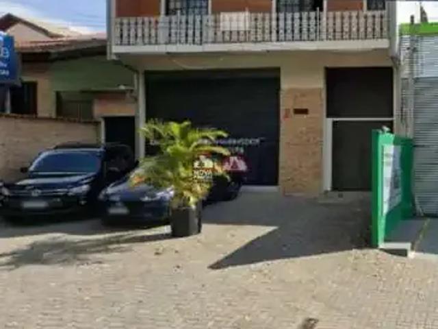 Casa / Sobrado para Locação em São José dos Campos/SP Jardim Satélite 4 Quartos