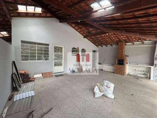 Casa / Sobrado para Locação em São José dos Campos/SP Jardim Satélite 4 Quartos