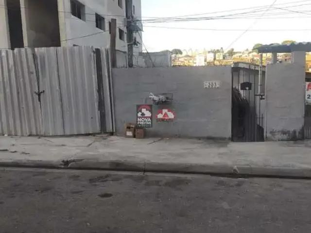 Casa / Sobrado para Locação em São José dos Campos/SP Jardim Satélite 1 Quartos