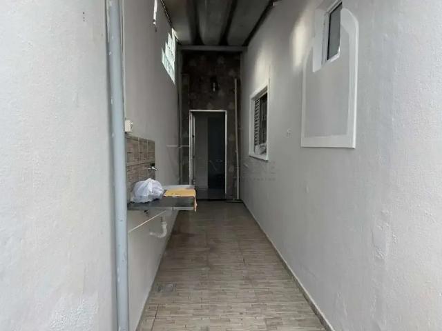 Casa / Sobrado para Locação em São José dos Campos/SP Jardim Satélite 2 Quartos