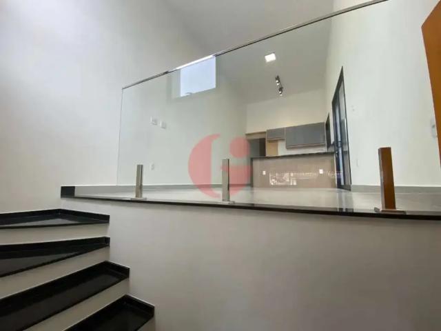 Casa / Sobrado para Locação em São José dos Campos/SP Jardim Satélite 2 Quartos