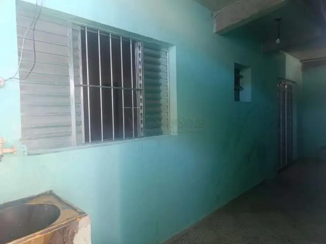 Casa / Sobrado para Locação em São José dos Campos/SP Jardim Satélite 2 Quartos