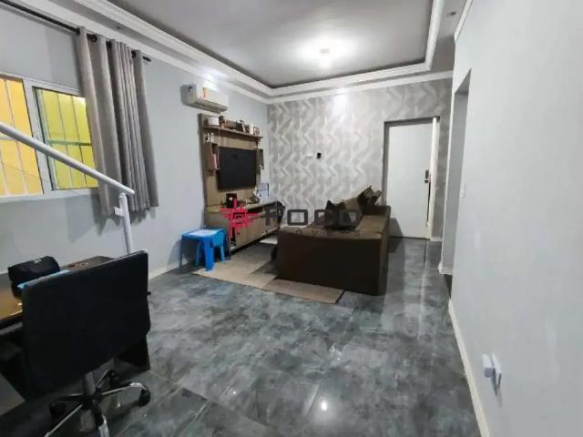 Casa / Sobrado para Locação em São José dos Campos/SP Jardim Satélite 3 Quartos