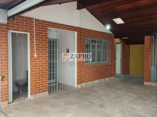 Casa / Sobrado para Locação em São José dos Campos/SP Jardim Satélite 3 Quartos