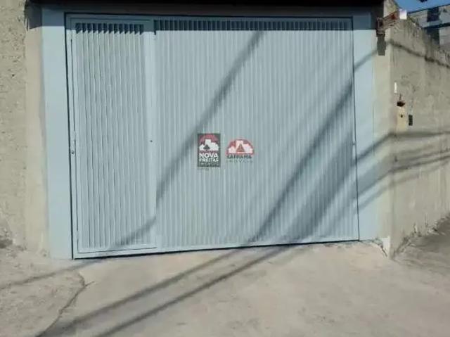 Casa / Sobrado para Locação em São José dos Campos/SP Jardim Satélite 3 Quartos