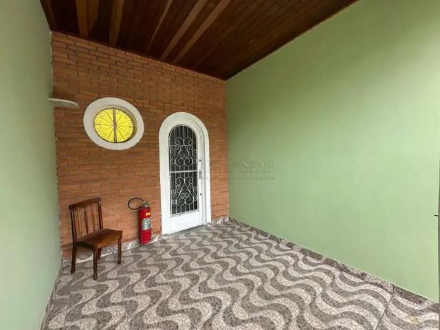 Casa / Sobrado para Locação em São José dos Campos/SP Jardim Satélite 3 Quartos