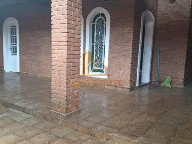 Casa / Sobrado para Locação em São José dos Campos/SP Jardim Satélite 3 Quartos
