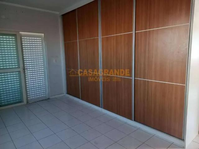 Casa / Sobrado para Locação em São José dos Campos/SP Jardim Satélite 3 Quartos