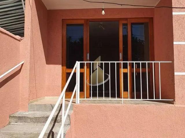 Casa / Sobrado para Locação em São José dos Campos/SP Jardim Satélite 3 Quartos
