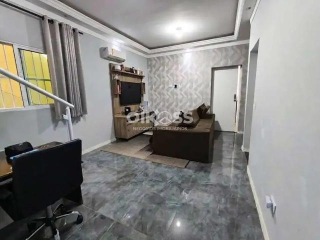 Casa / Sobrado para Locação em São José dos Campos/SP Jardim Satélite 3 Quartos