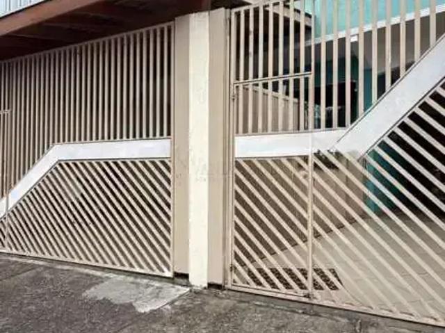 Casa / Sobrado para Locação em São José dos Campos/SP Jardim Satélite 3 Quartos
