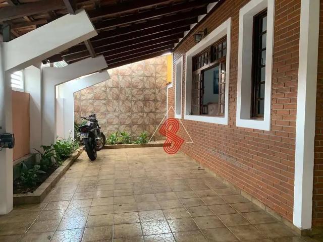 Casa / Sobrado para Locação em São José dos Campos/SP Parque Industrial 4 Quartos