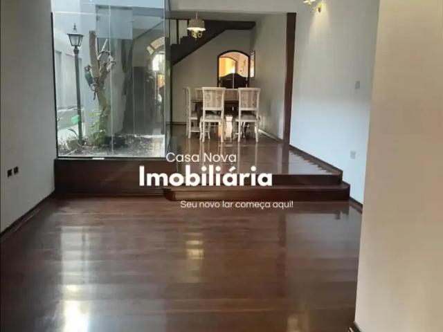 Casa / Sobrado para Locação em São José dos Campos/SP Urbanova III 4 Quartos