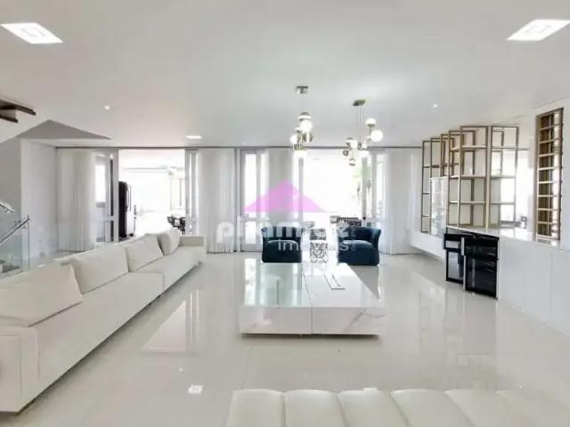 Casa / Sobrado para Locação em São José dos Campos/SP Urbanova 4 Quartos